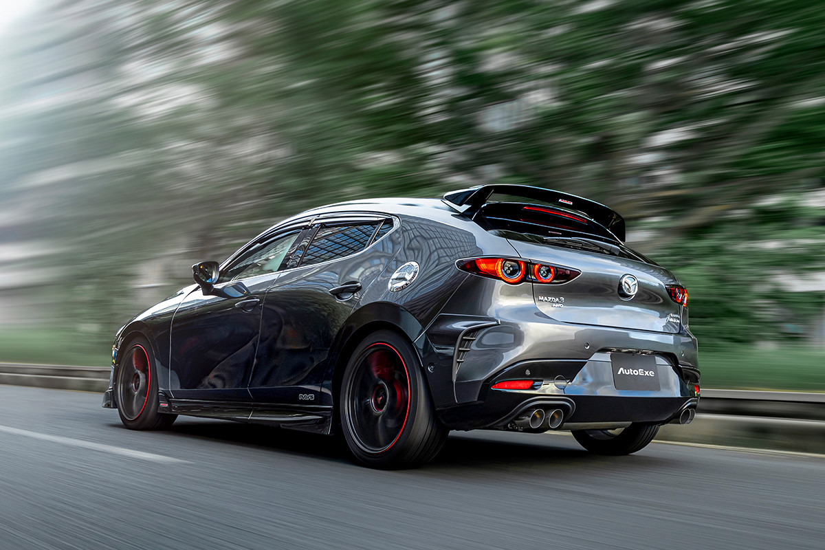 Autoexe Mazda3 BP (2019+) Hatchback BP-06S/BP-1 Roof Spoiler | motiveJAPAN
